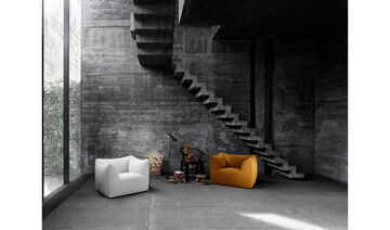 Le Bambole - Bambola Armchair - Ochre bouclé | B&B Italia Official Shop